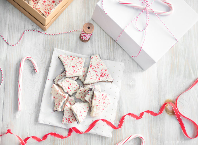 Peppermint Bark | Quick and Easy Recipe and Gift Idea